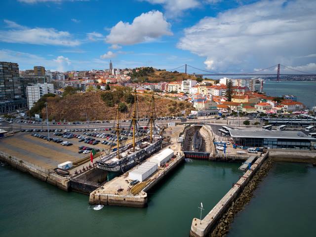 Webcam Almada, Portugal - Online Live Cam